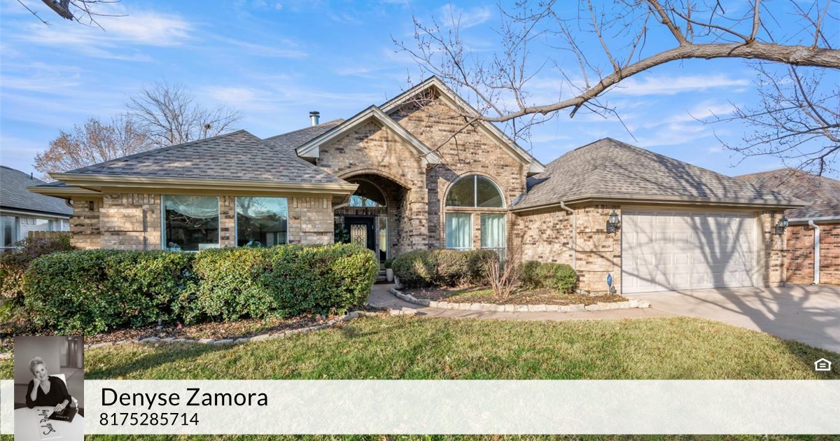 8821 Jason Ct, North Richland Hills, TX 76182